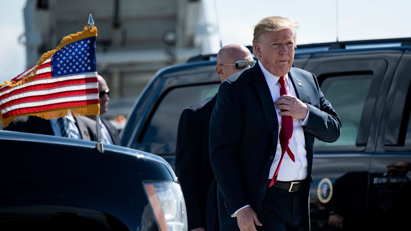 Trump singles out Toyota's top executive at Japanese state event