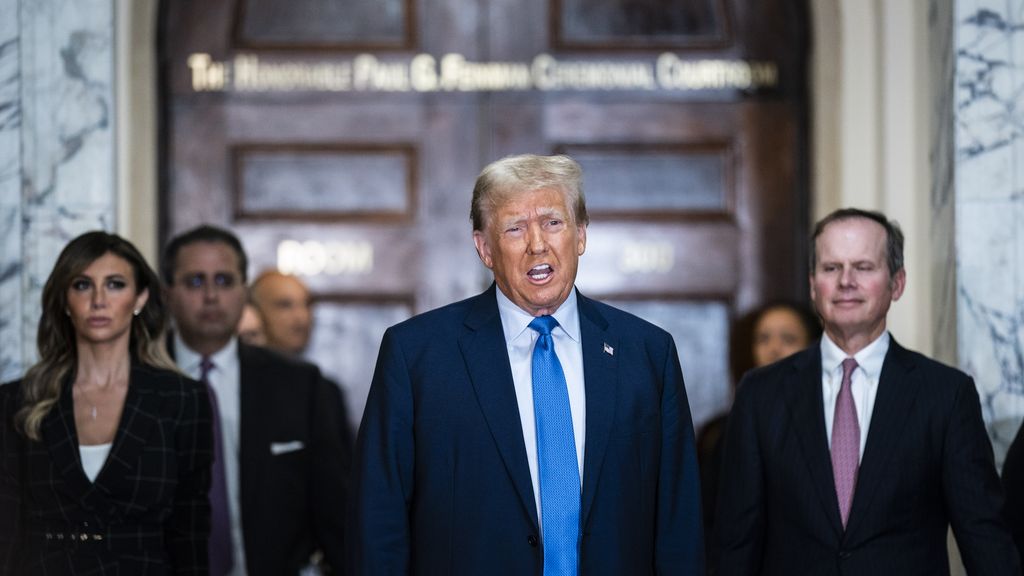 Appeals court reinstates gag order on Trump in New York civil fraud trial