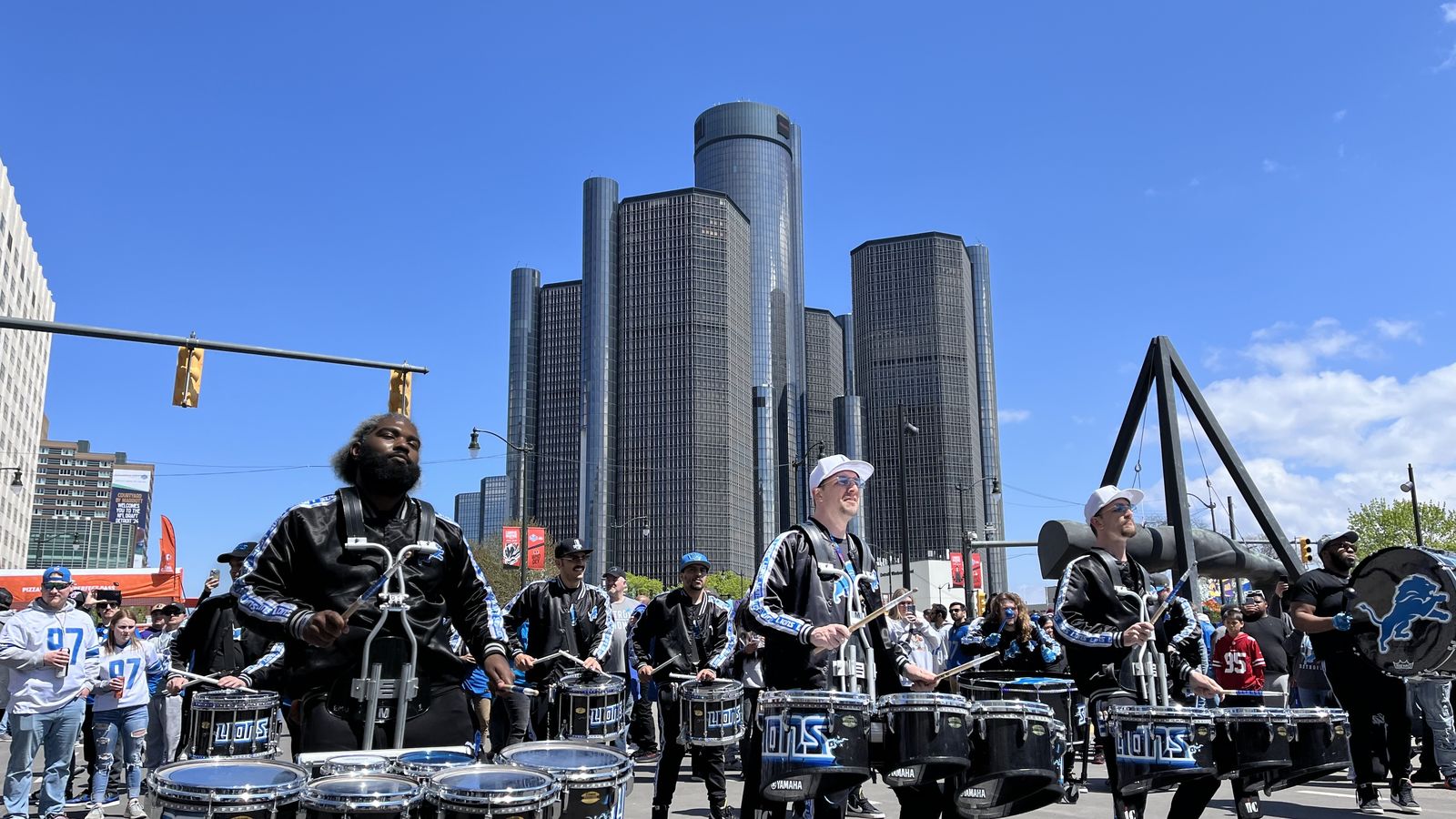 NFL Draft celebrates Detroit: Vibrant scenes and sports spirit take ...
