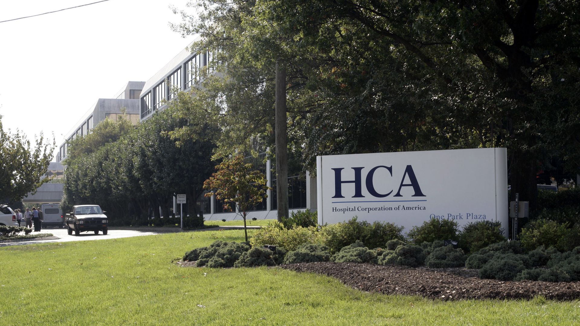 HCA Healthcare CEO Milton Johnson to retire