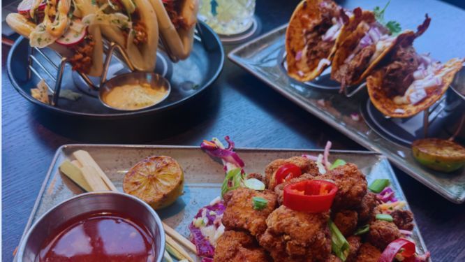 Old Orchard in Skokie gets new Puttshack - Axios Chicago