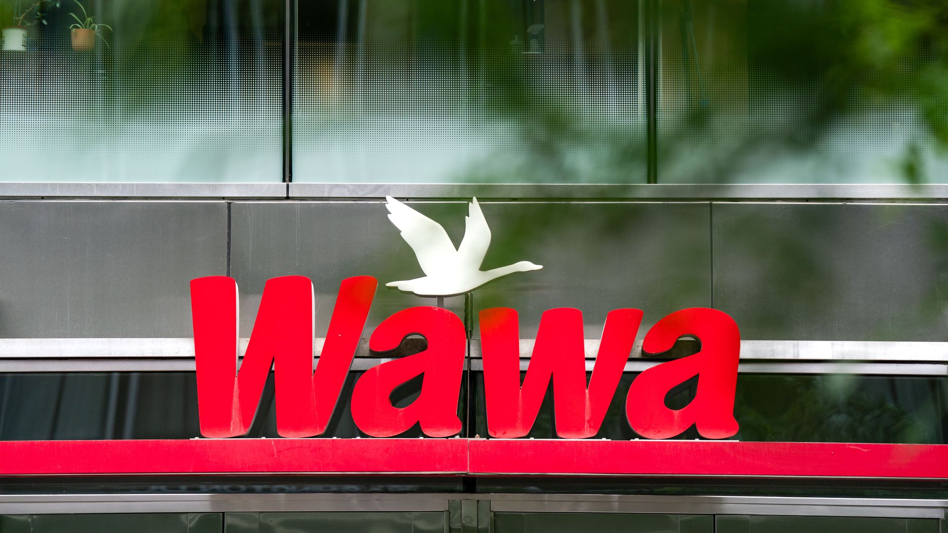 Wawa named best convenience store in new customer study - Axios ...