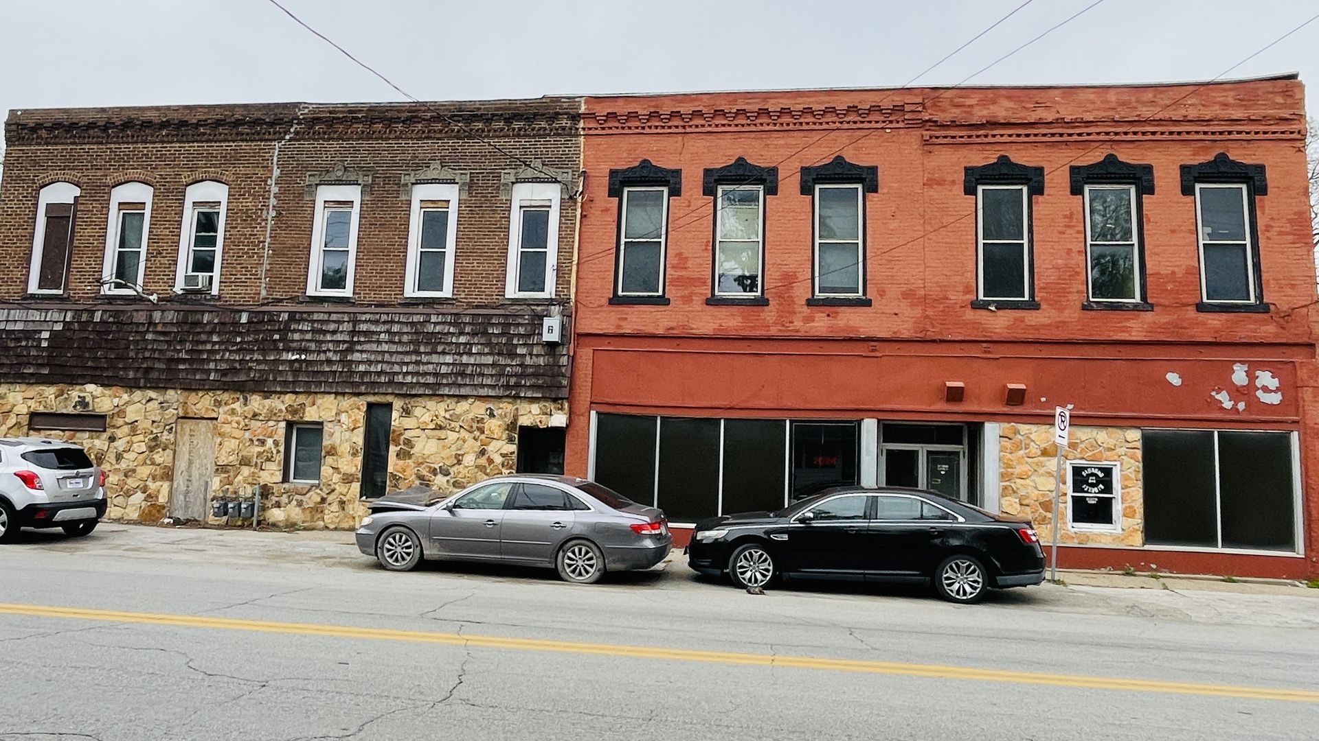 Two of Des Moines' oldest and vacant buildings could get new life ...