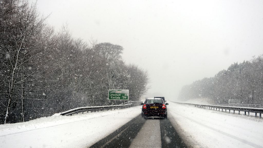 Powerful late-season storm could bring 10 inches of snow to the Midwest