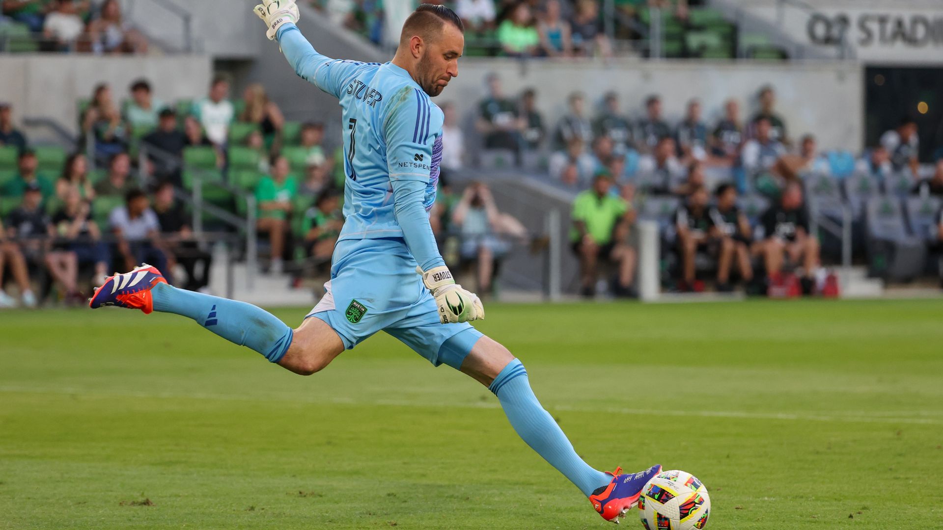 Austin FC starts its 2025 MLS season with a revamped lineup - Axios Austin