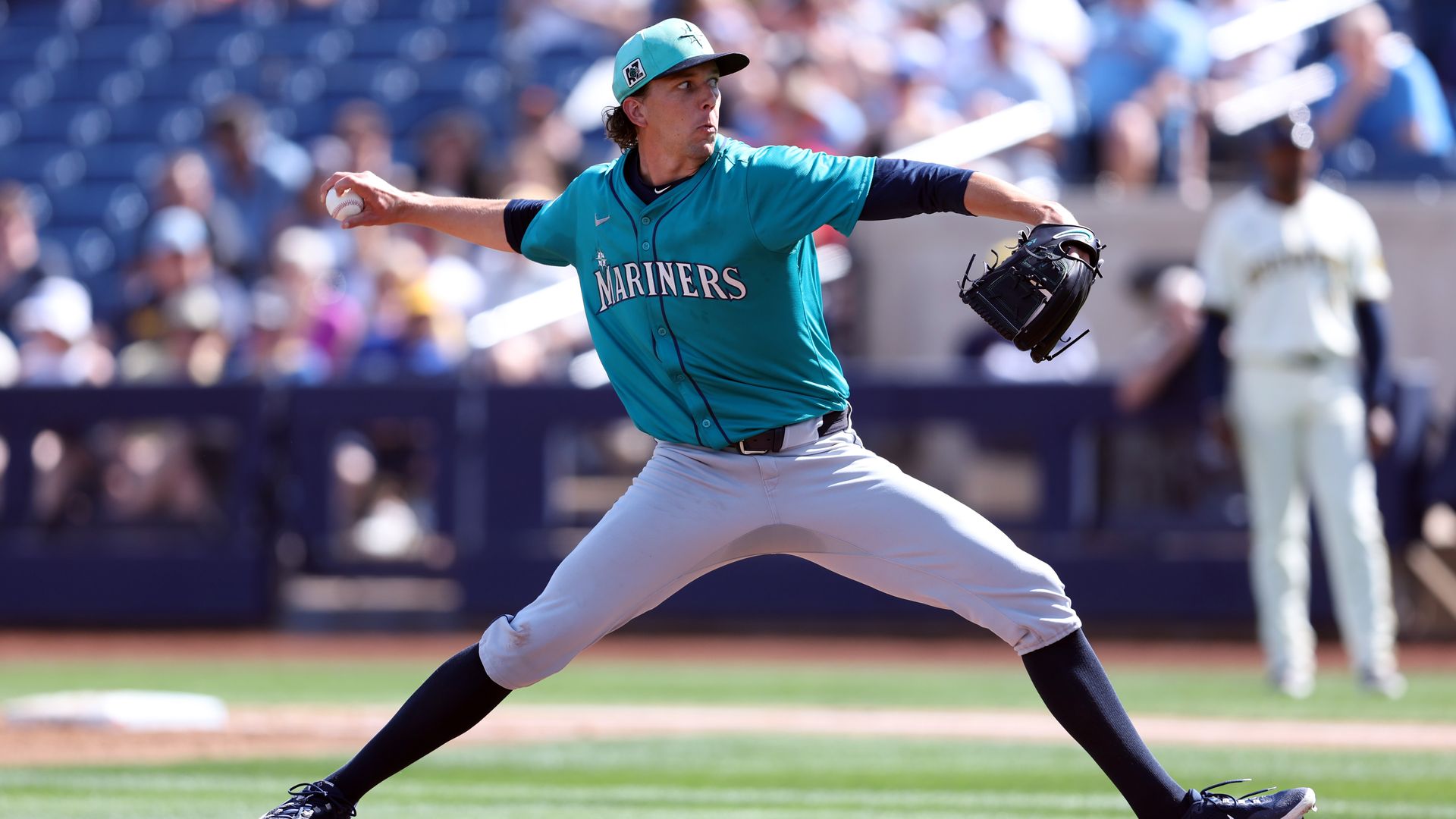 Mariners kick off 2025 season with playoff hopes in sight - Axios Seattle