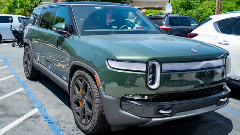 Rivian lands $5B from Volkswagen in EV investment