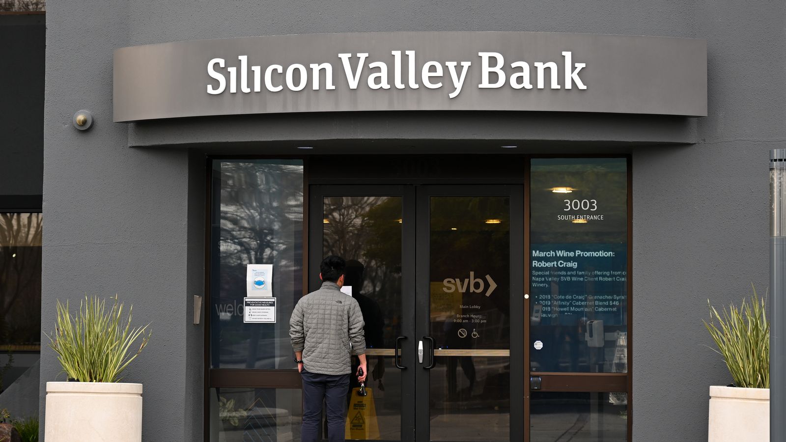 J.P. Morgan, PNC among suitors for SVB holding company – Axios – Impact ...