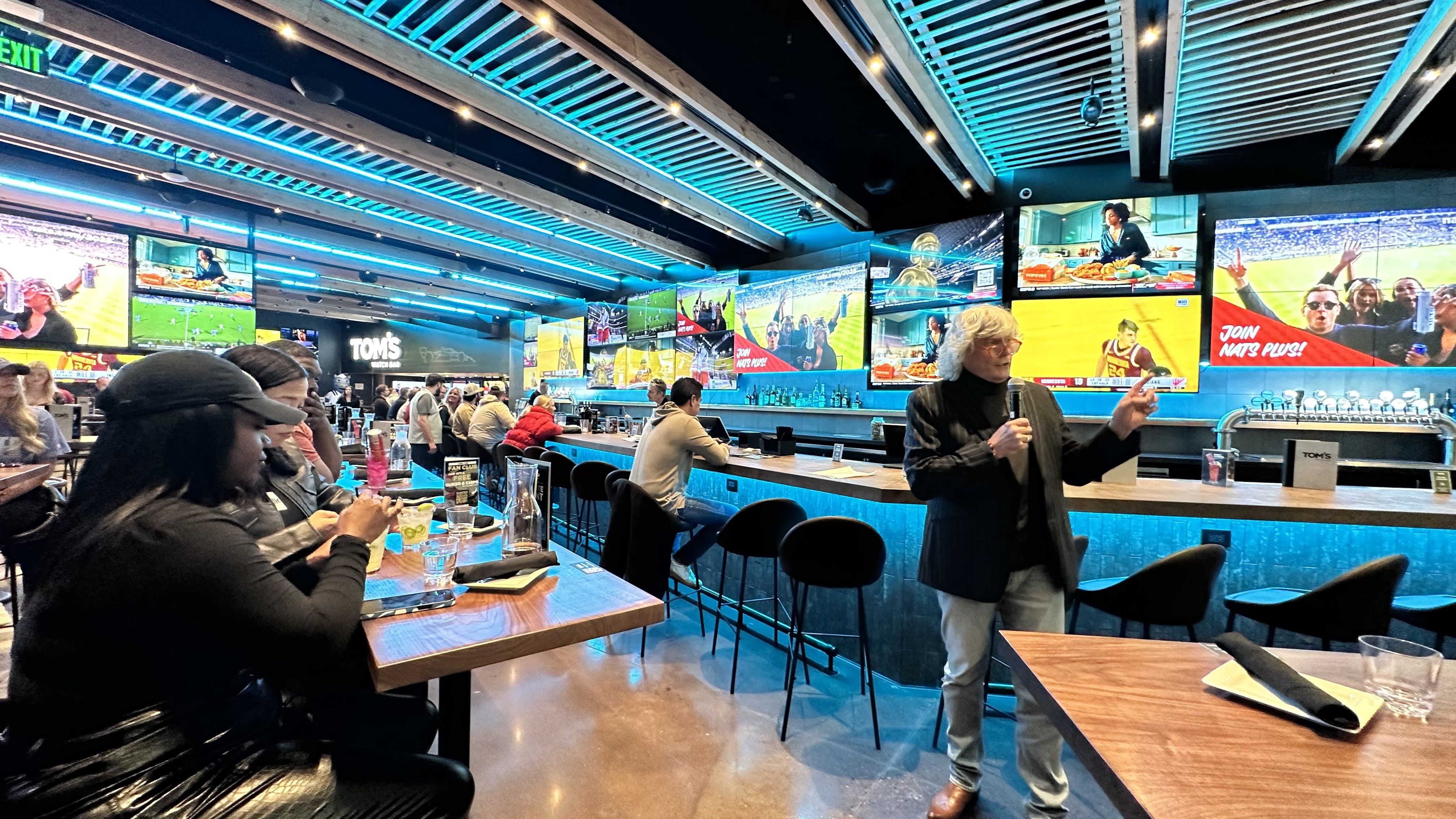 Tom's Watch Bar opens in downtown Indy - Axios Indianapolis