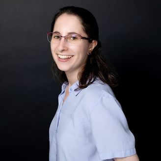 Shoshana Gordon - Axios