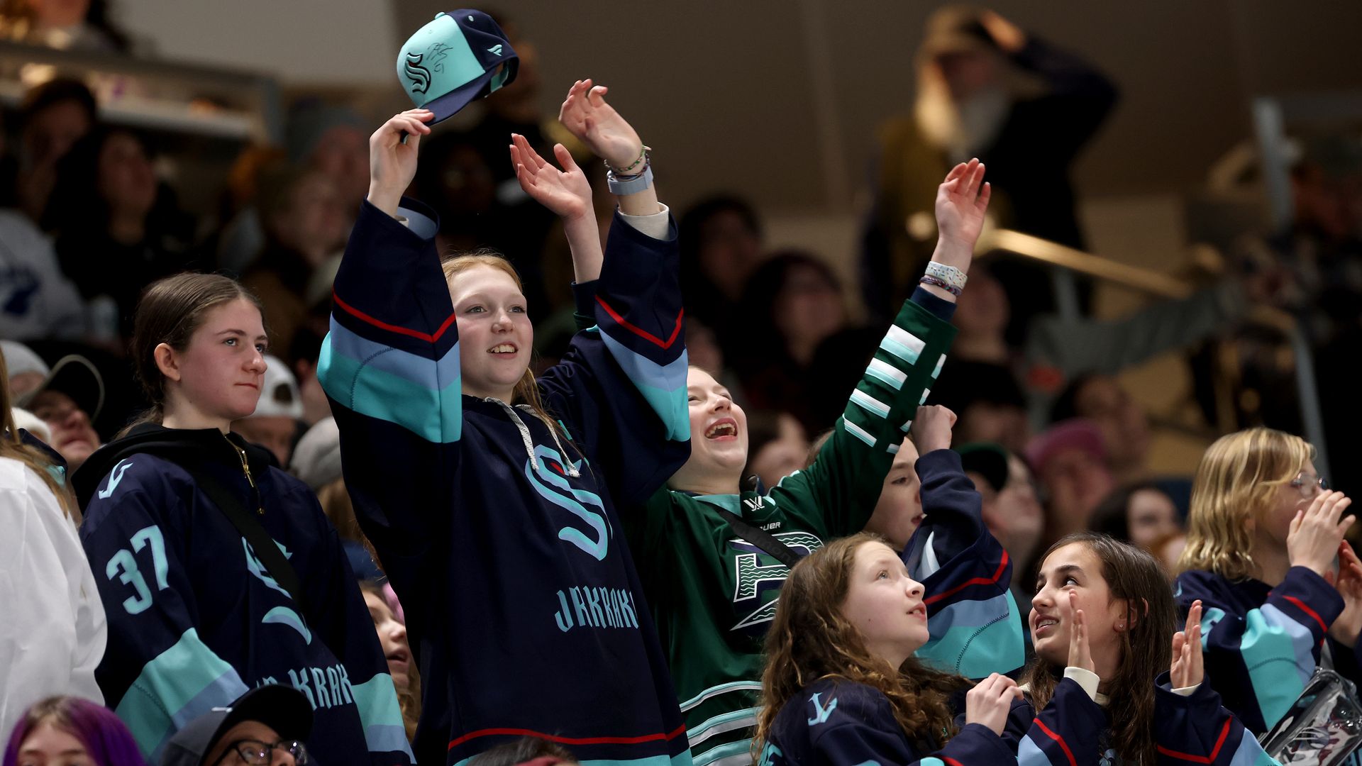 Pro women's hockey team coming to Seattle - Axios Seattle