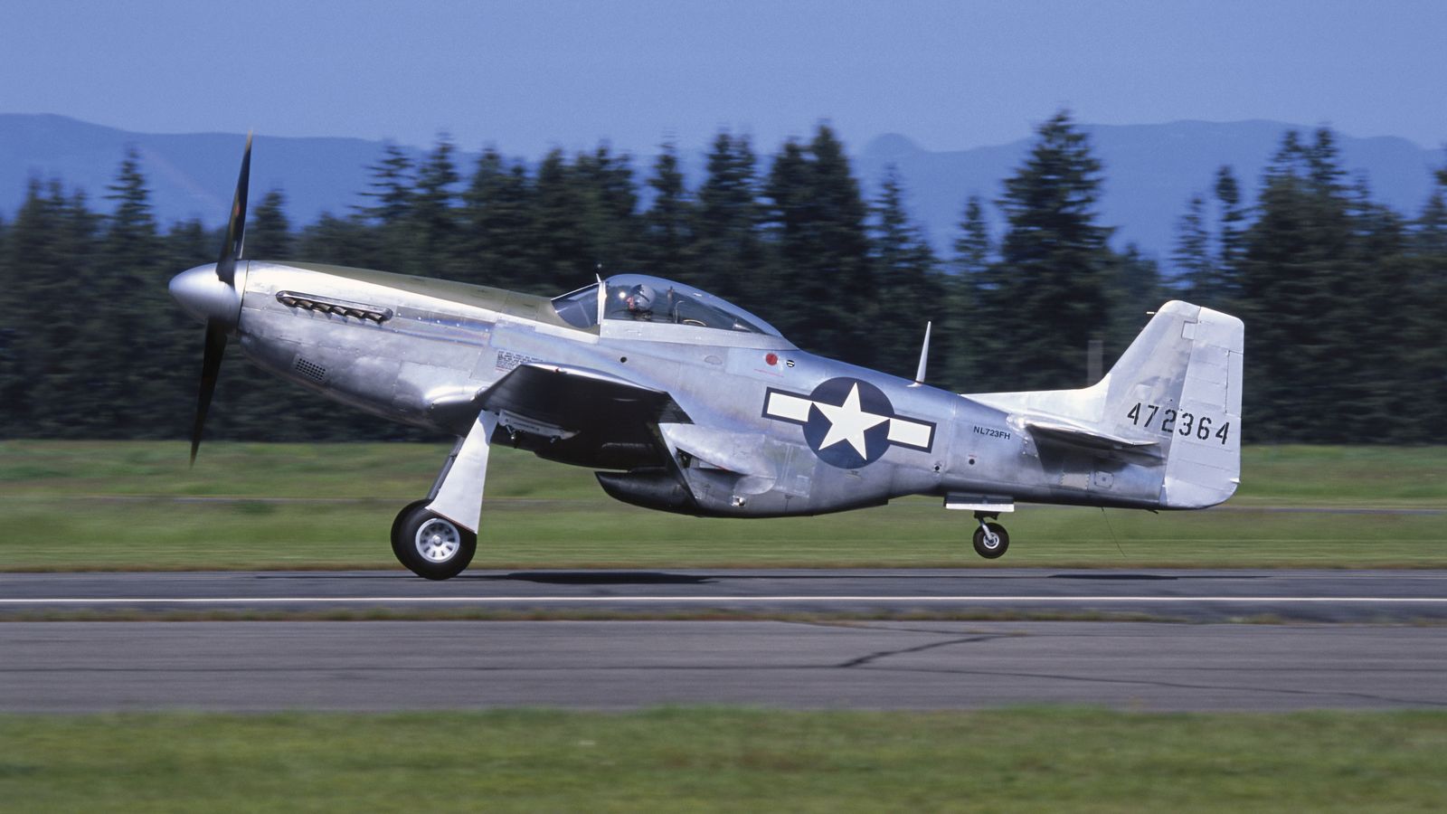 Walmart heir Steuart Walton buys Paul Allen's aircraft collection ...