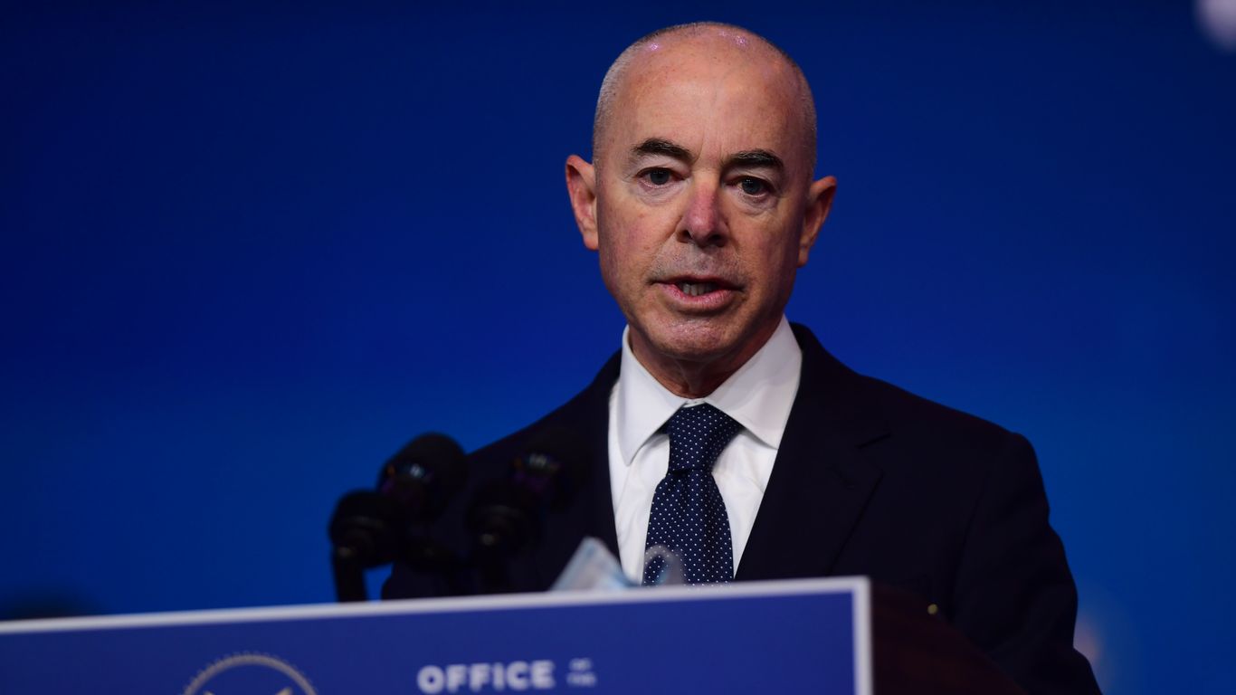 DHS chief: U.S. pacing for more border encounters than in the last 20 years