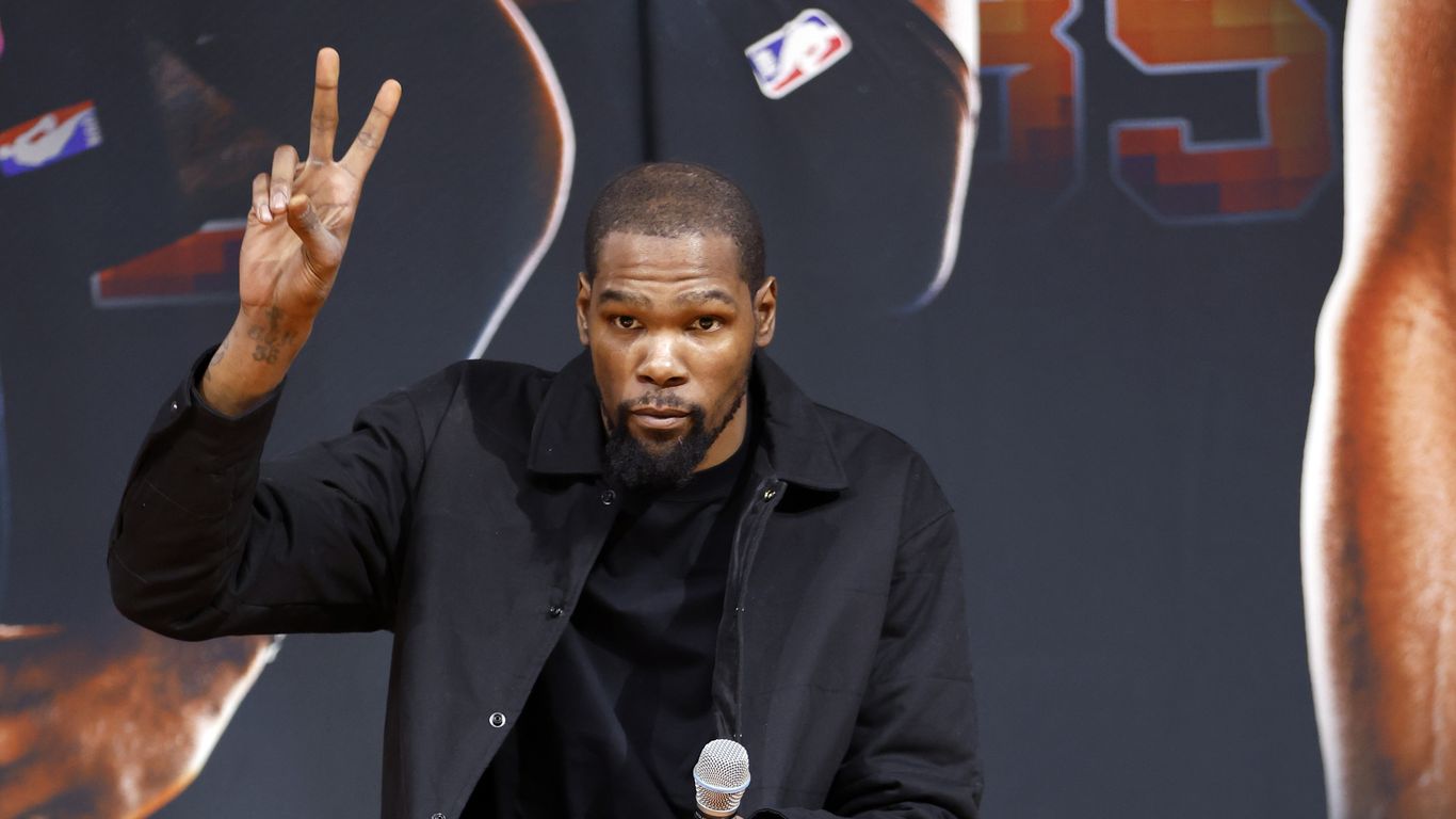 Kevin Durant's MCL sprain will delay his expected debut with the ...