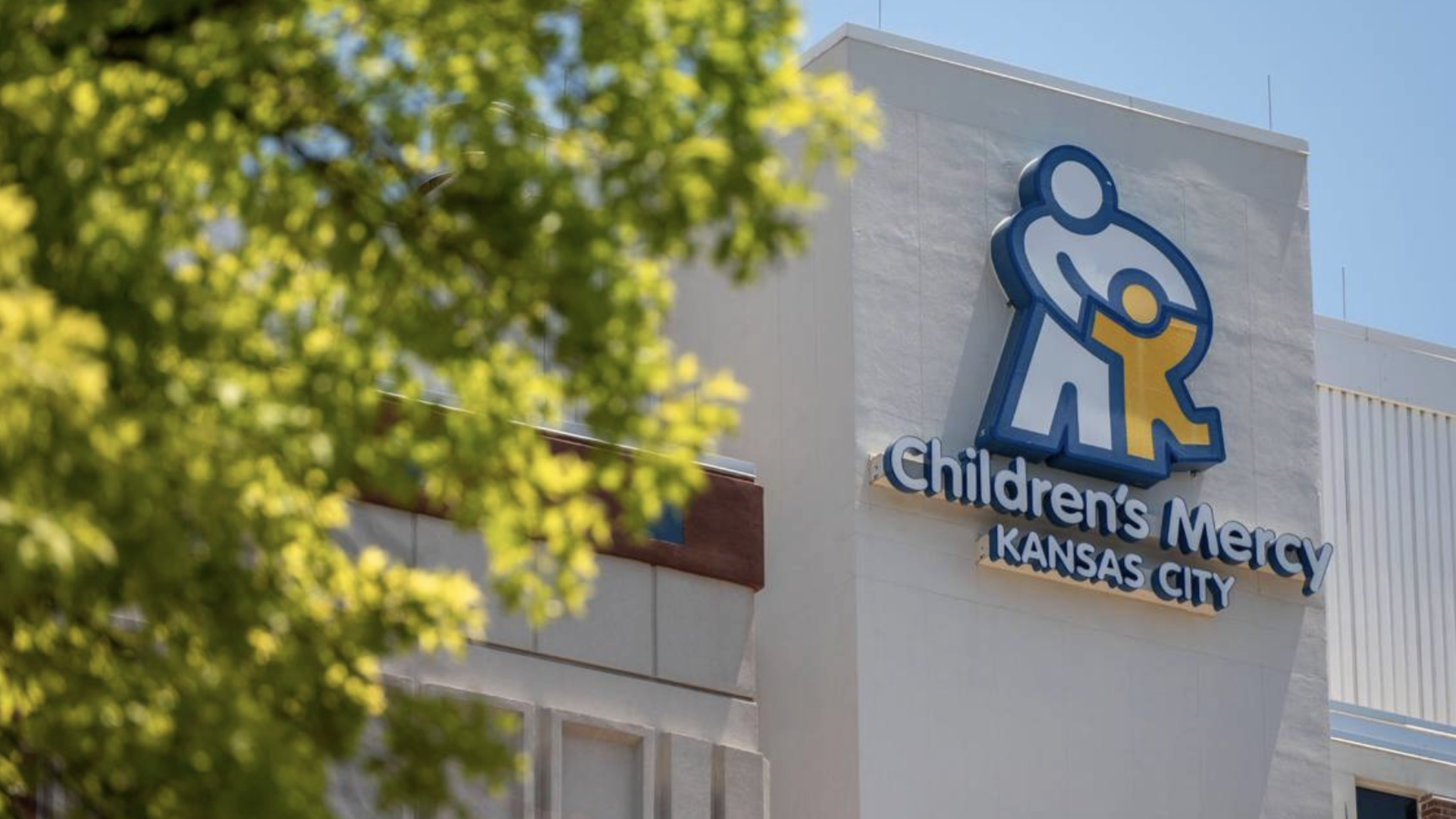 Water fountain: Vaccine rollback resistance - Axios Kansas City