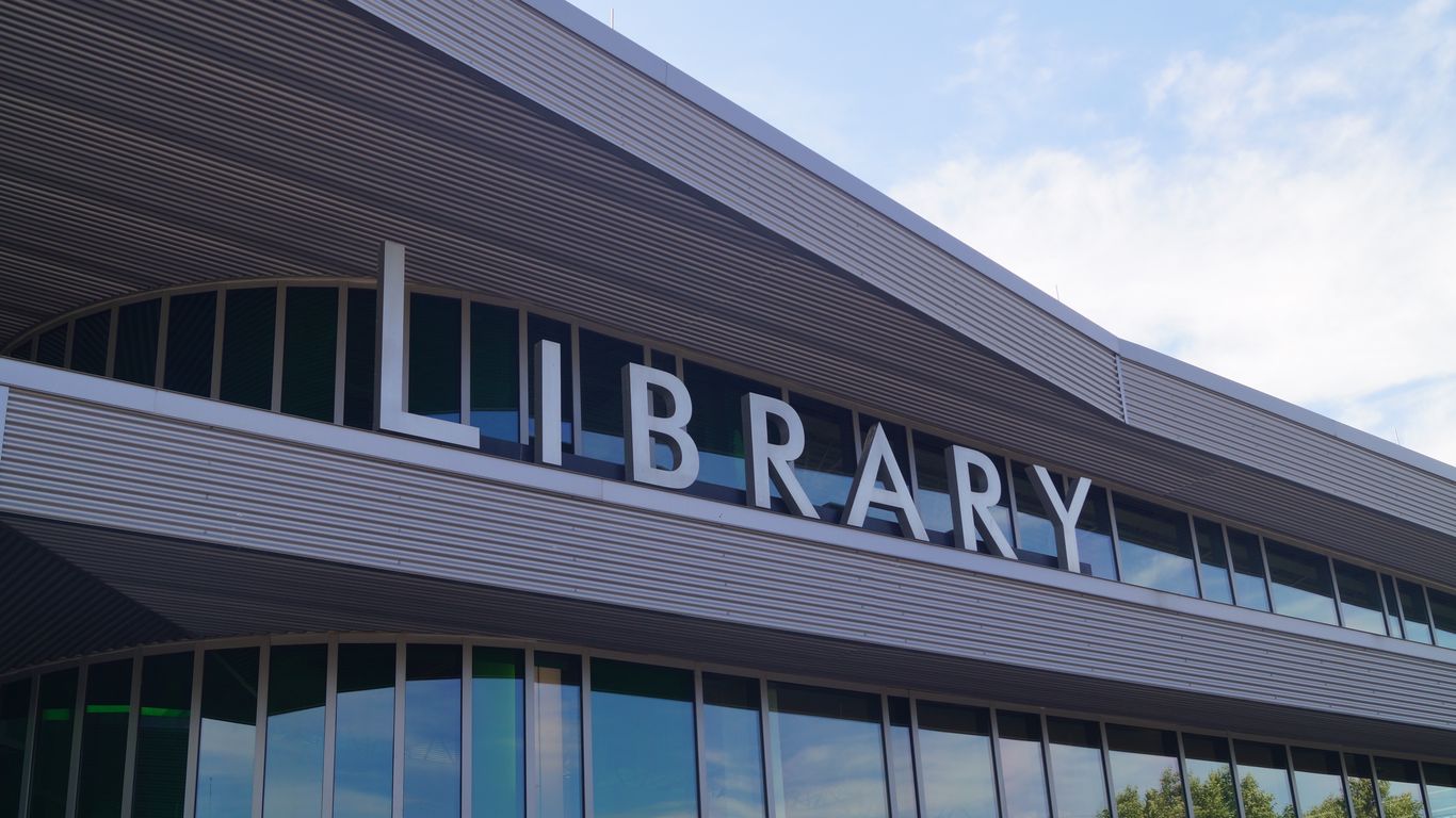 Cuyahoga County Public Library and SEIU agree to contract - Axios Cleveland