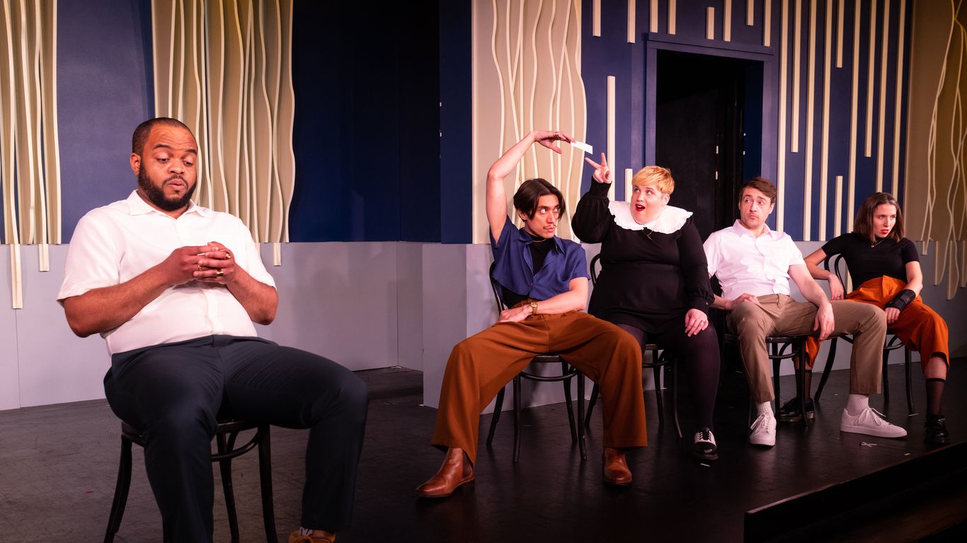 New Second City show delivers in Chicago - Axios Chicago