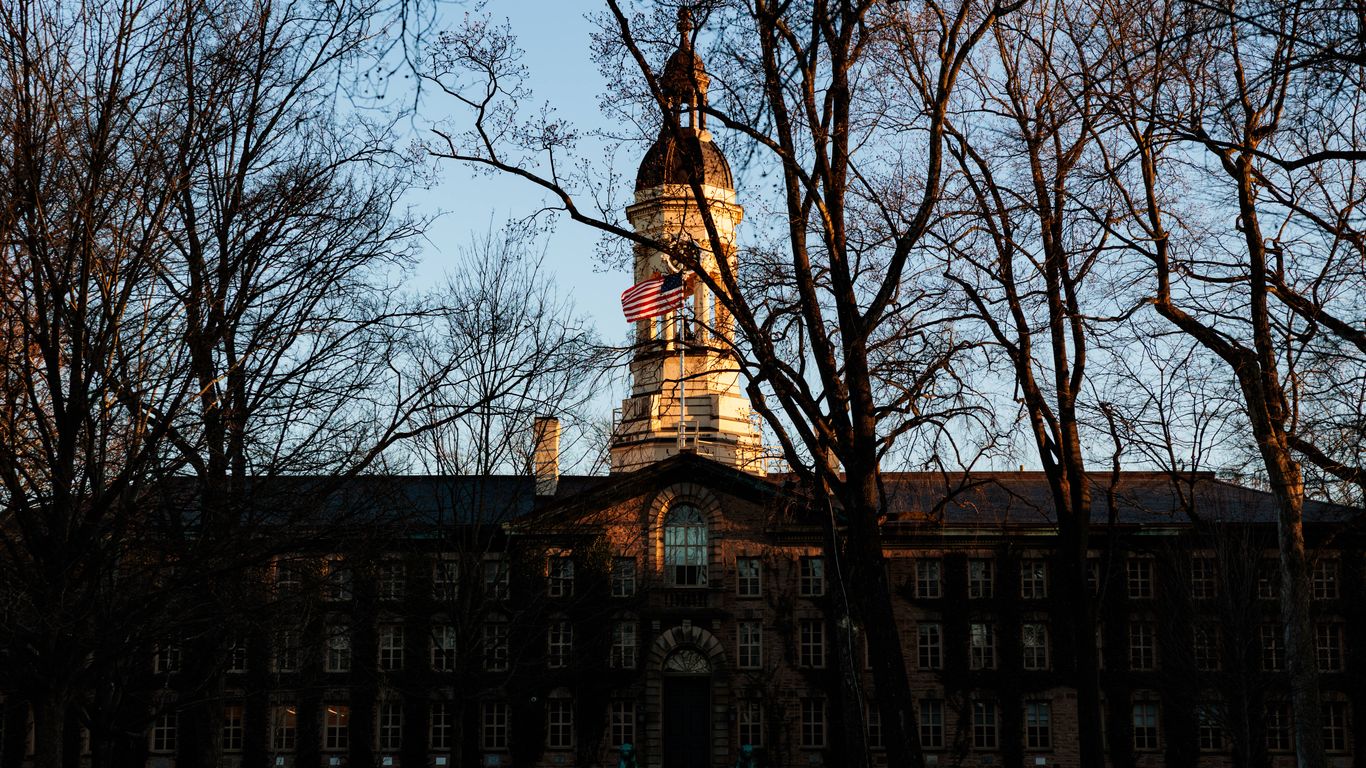 Princeton endowment backtracks on oil divestiture pledge