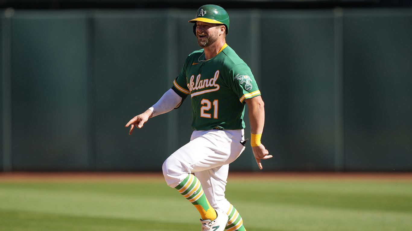 Cleveland Guardians tap former catcher Stephen Vogt as new manager ...