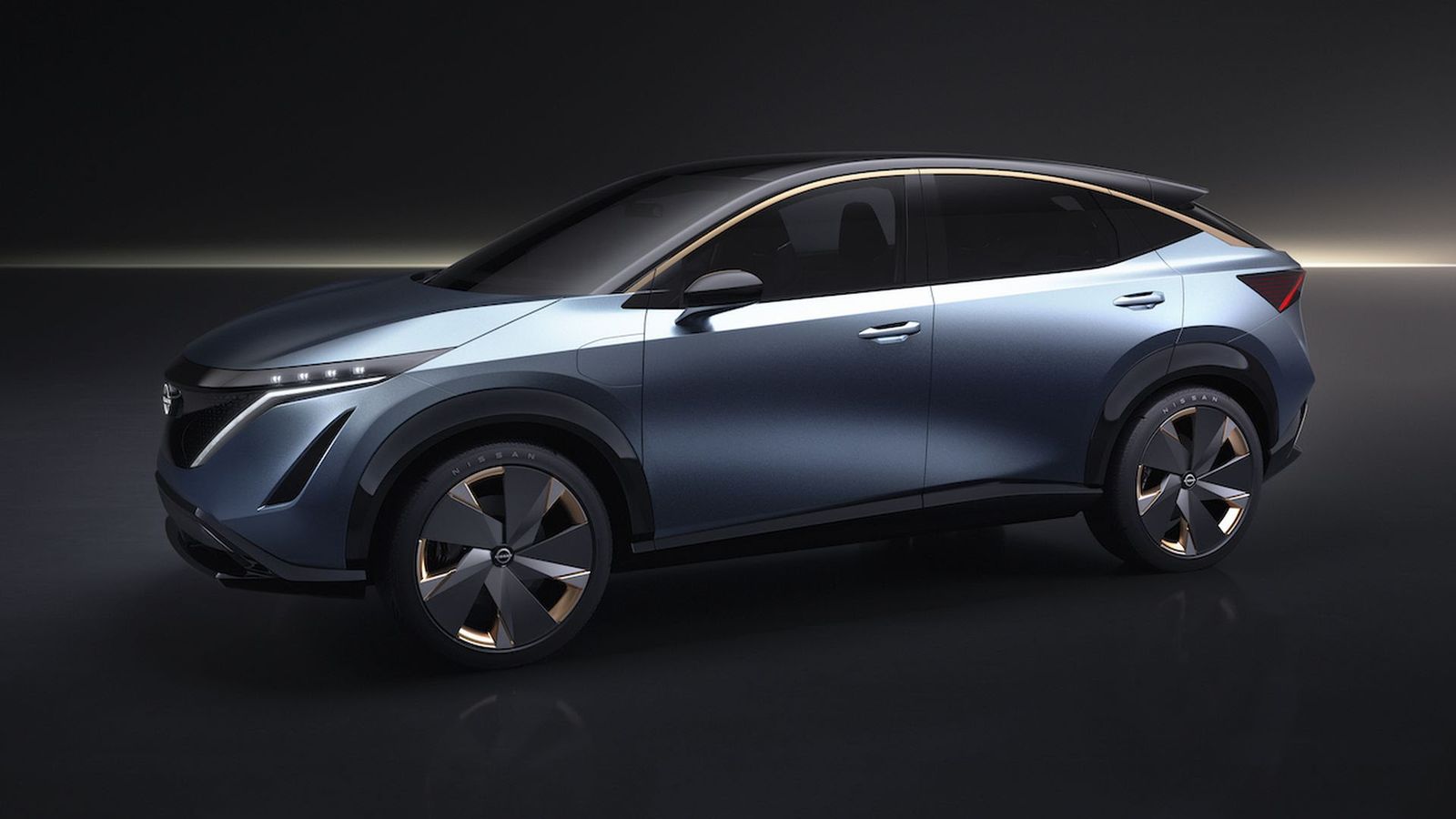 Nissan unveils electric crossover concept