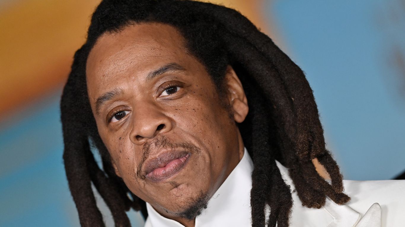 Jay-Z accused of raping girl, 13, in 2000: Rapper calls lawsuit "blackmail"