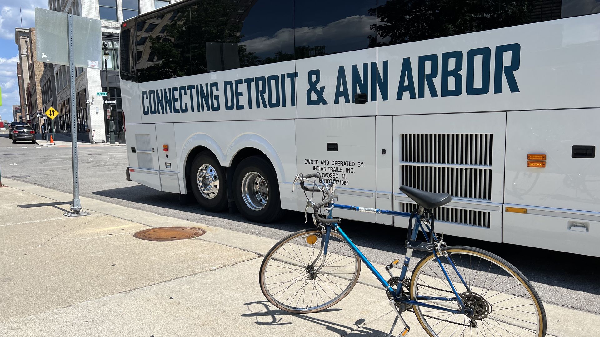 What to expect riding the D2A2 bus from Detroit to Ann Arbor - Axios ...