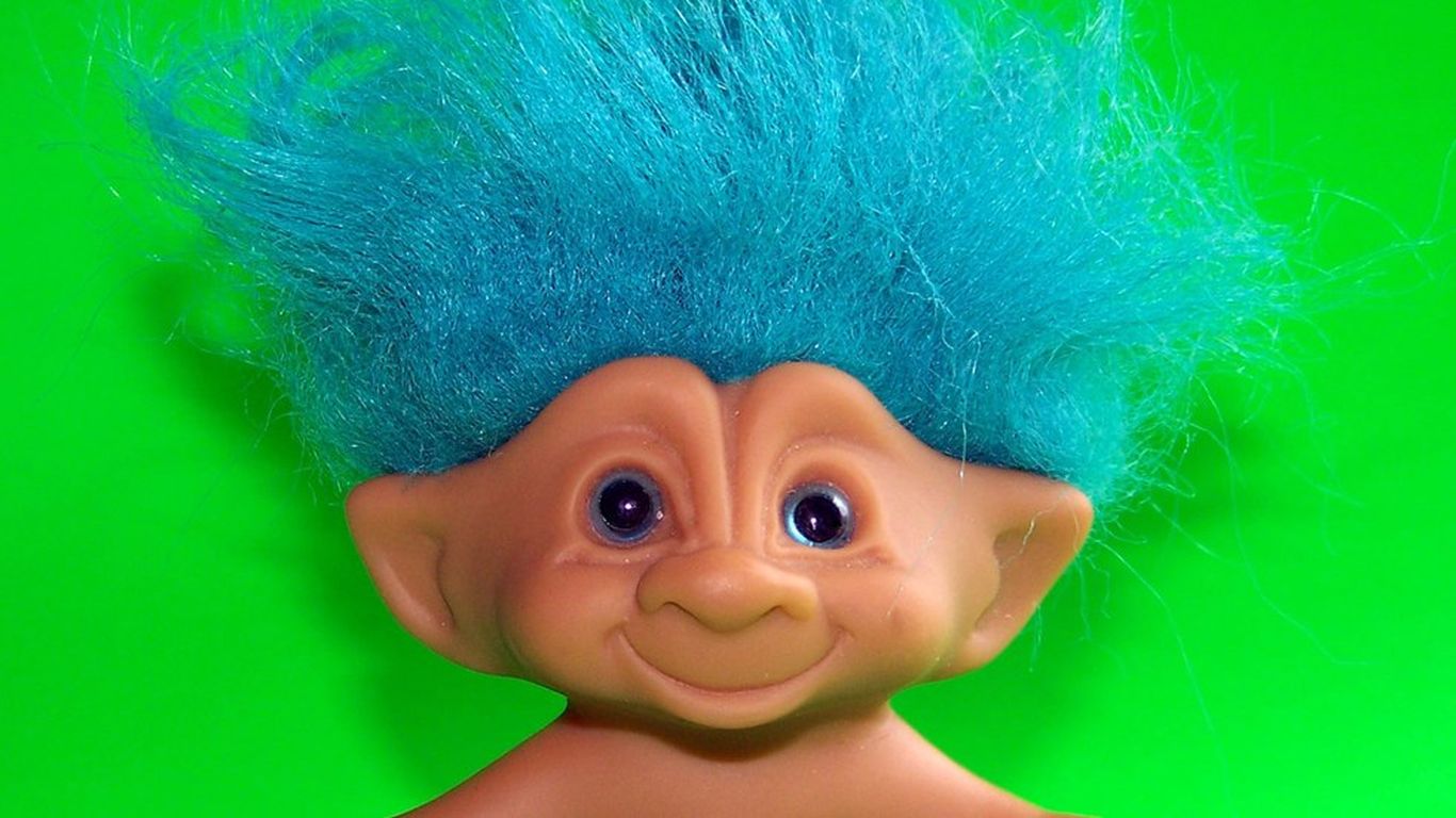 How you become an online troll