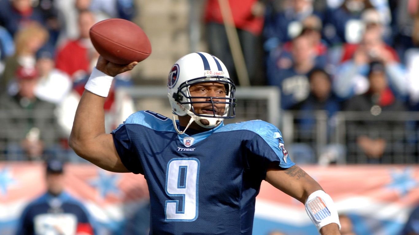 Examining the Titans' QB history since Steve McNair - Axios Nashville