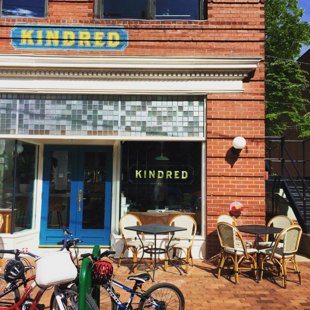 10 things to see, do and eat on a 3-block stroll through Davidson ...