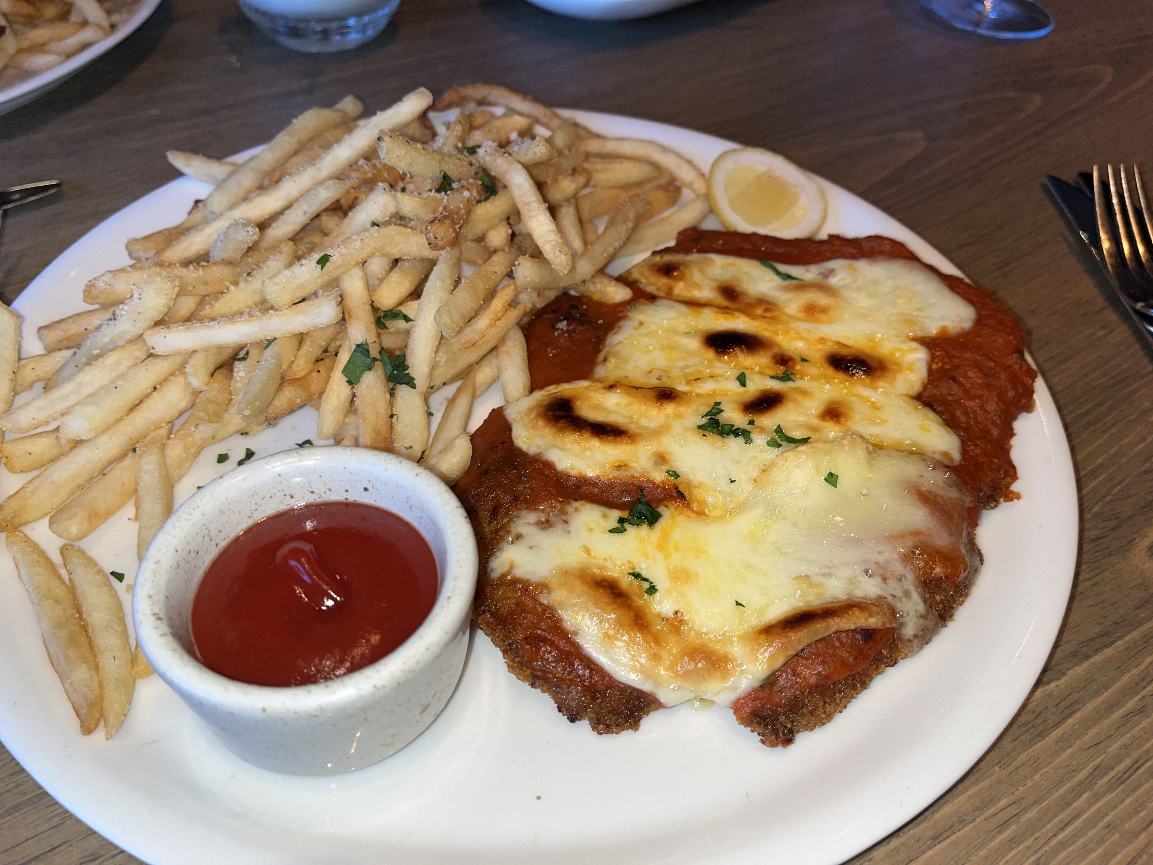 Messi loves his mom's milanesas. This Miami restaurant tried to ...