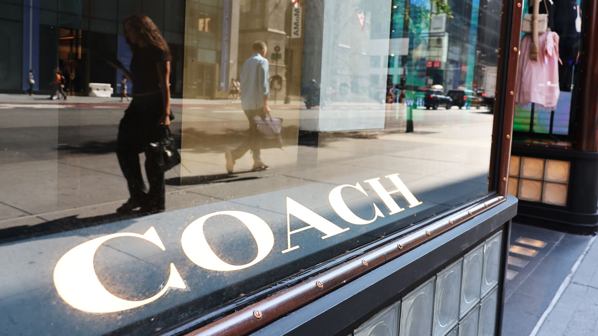 Tapestry and Capri end their merger plans