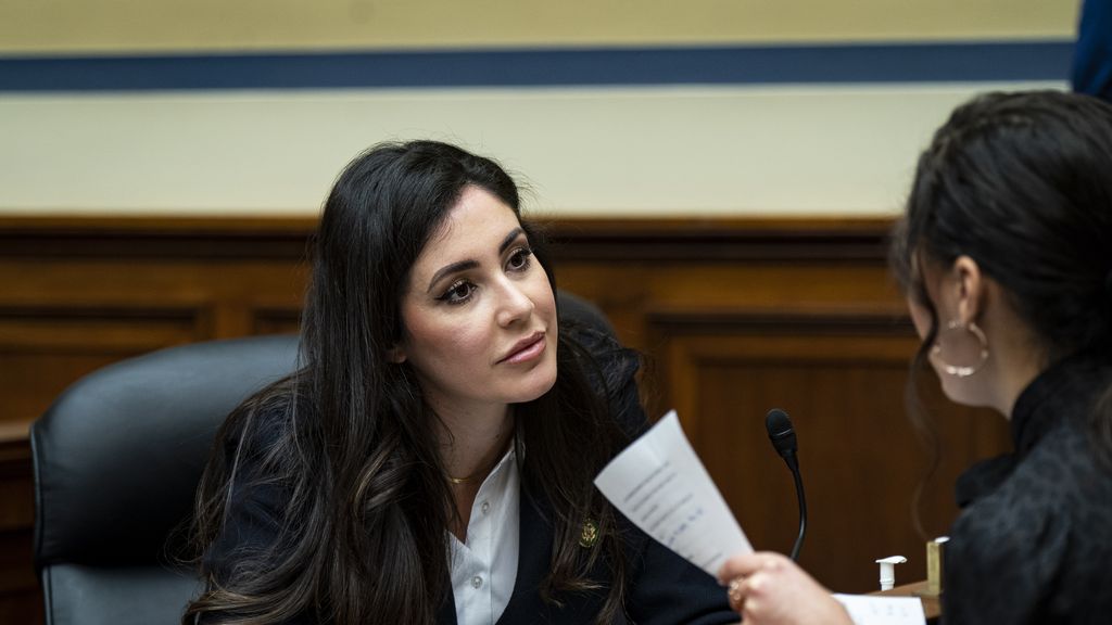 Anna Paulina Luna: the anti-AOC