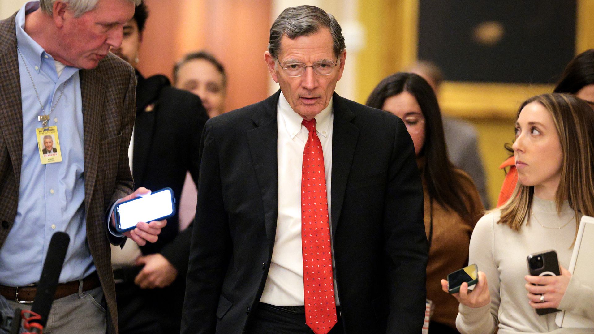 Barrasso to honor "sherpas" who helped Trump's Cabinet get confirmed