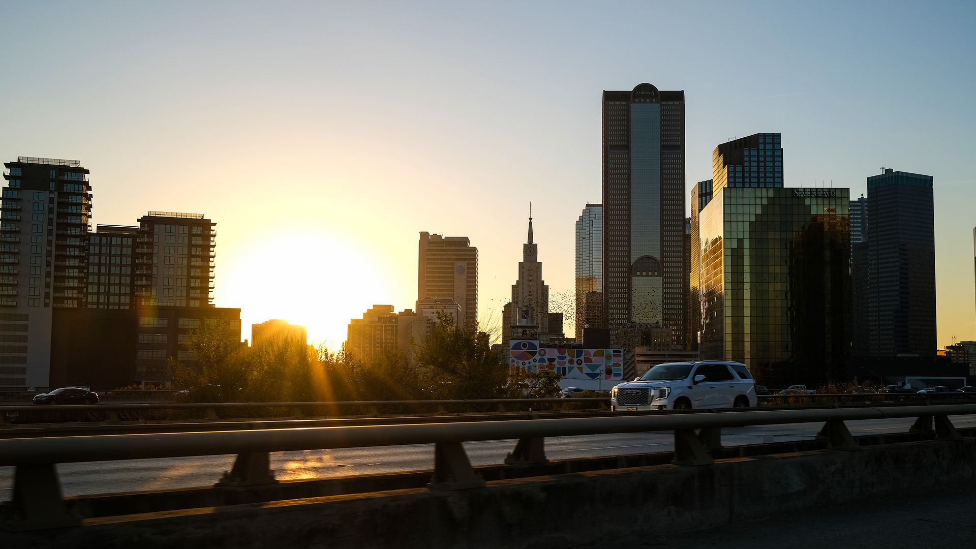 Dallas considering deck park for I-30 - Axios Dallas