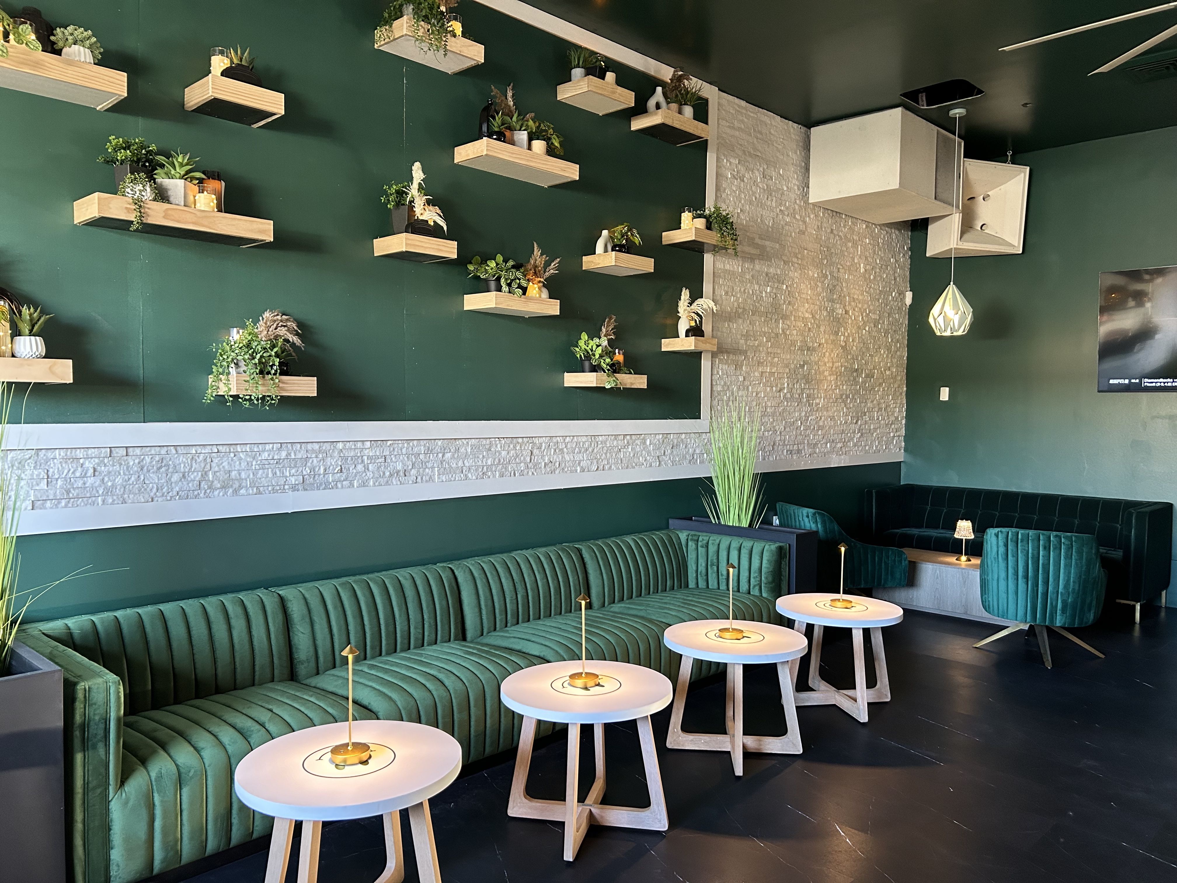 New sports bar opening in former Lost & Found space - Axios Charlotte