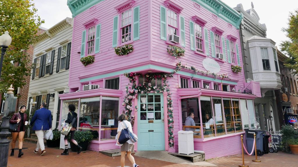 Call Your Mother is fighting its neighbors to stay open in Georgetown ...