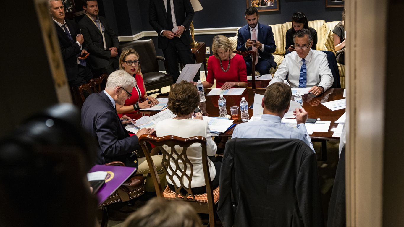 White House, bipartisan group agree on infrastructure framework