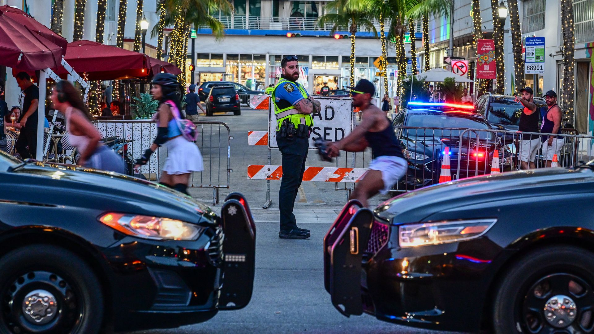 "Spring breakup" working in South Beach, mayor says - Axios Miami