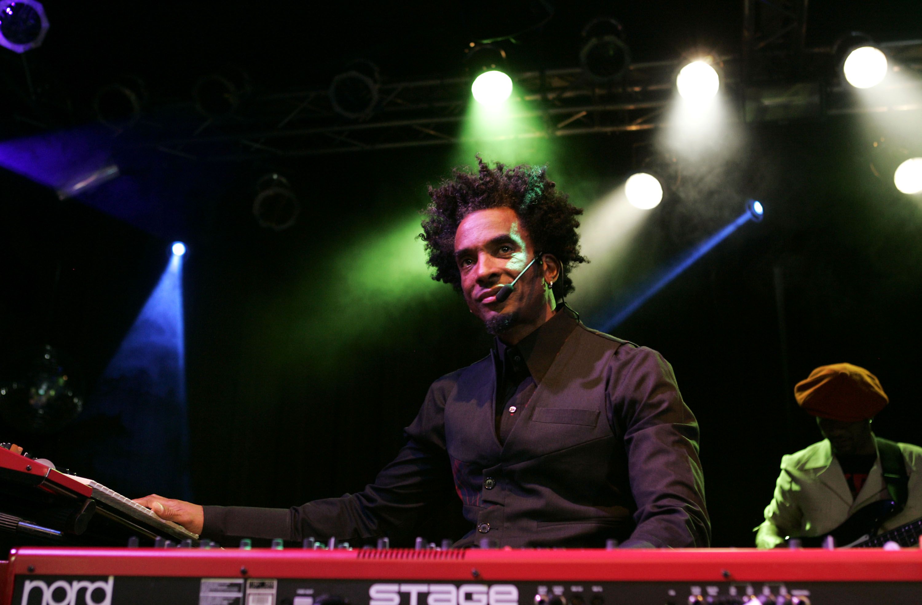 Detroit's cross-genre music icon Amp Fiddler remembered with street ...