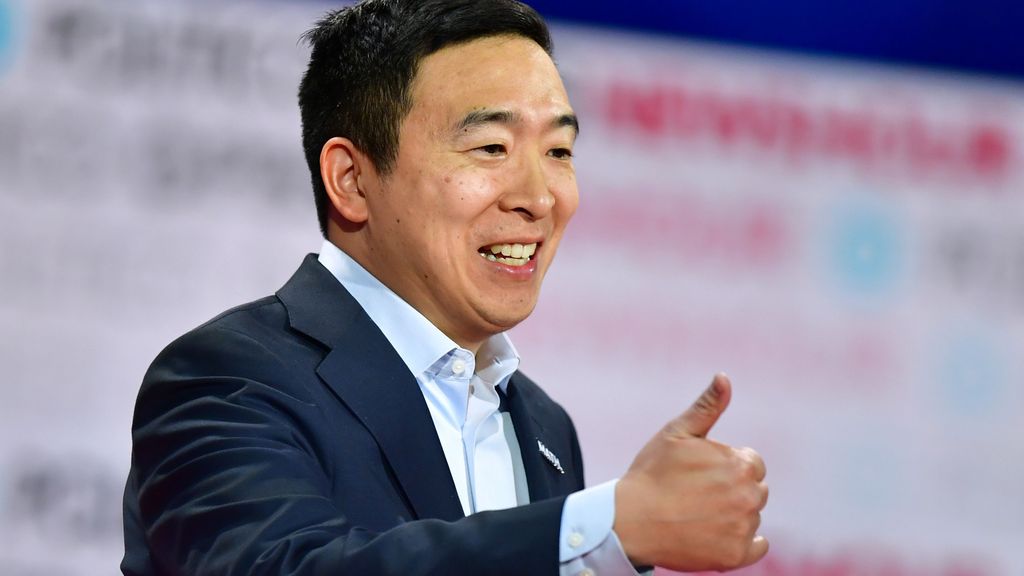 Andrew Yang's campaign says it raised $16.5 million in Q4