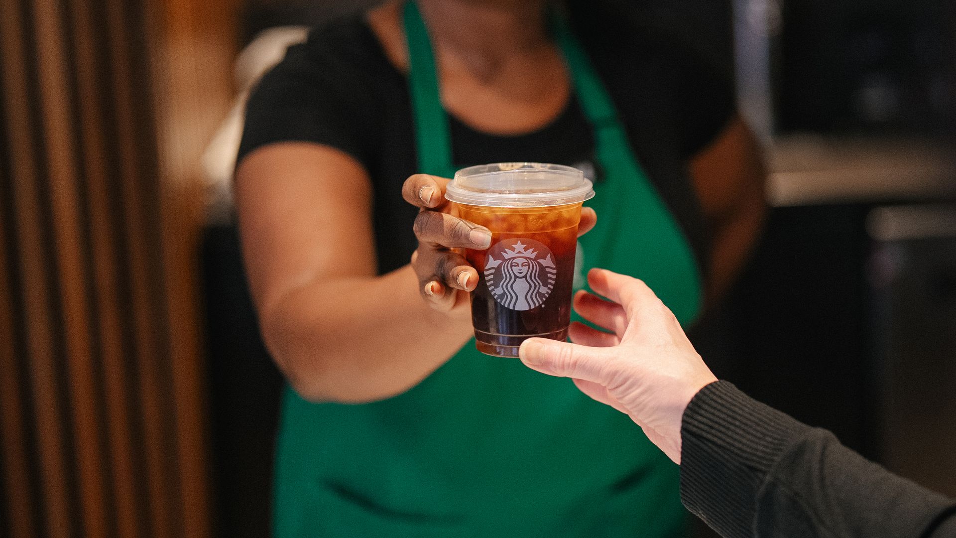 Starbucks Monday: Free coffee for Starbucks Rewards members in rare deal