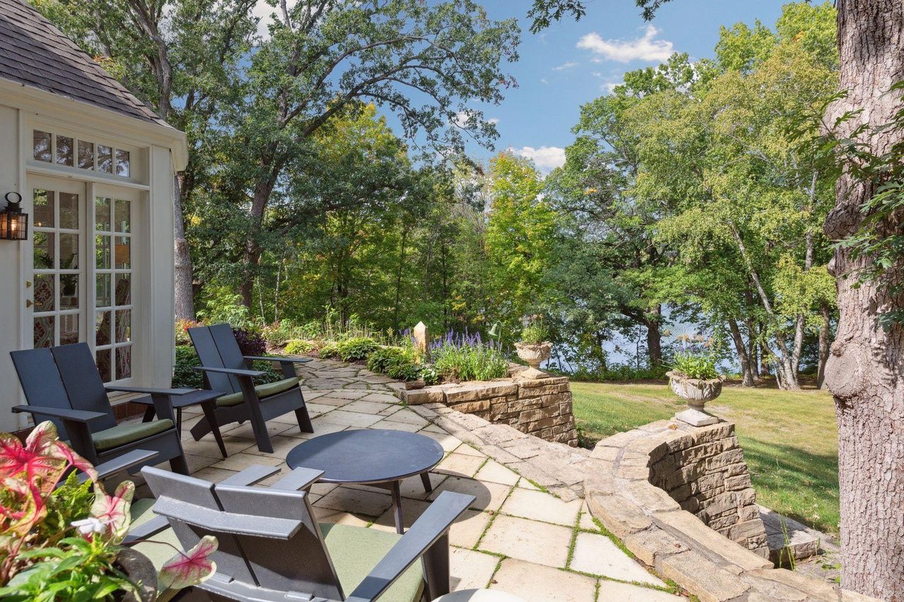 Waterfront estate on Sunfish Lake asks $2.35M - Axios Twin Cities