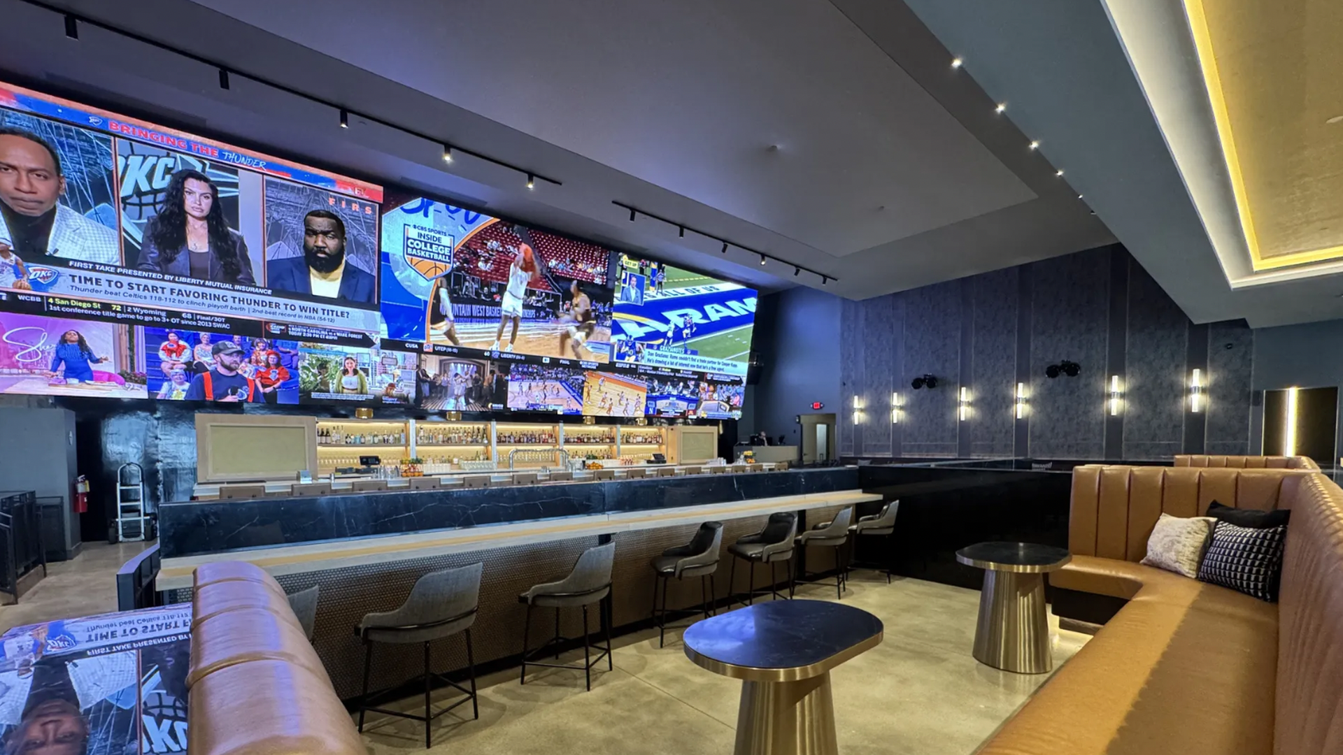 A summer of Sunday Fundays - Axios Charlotte