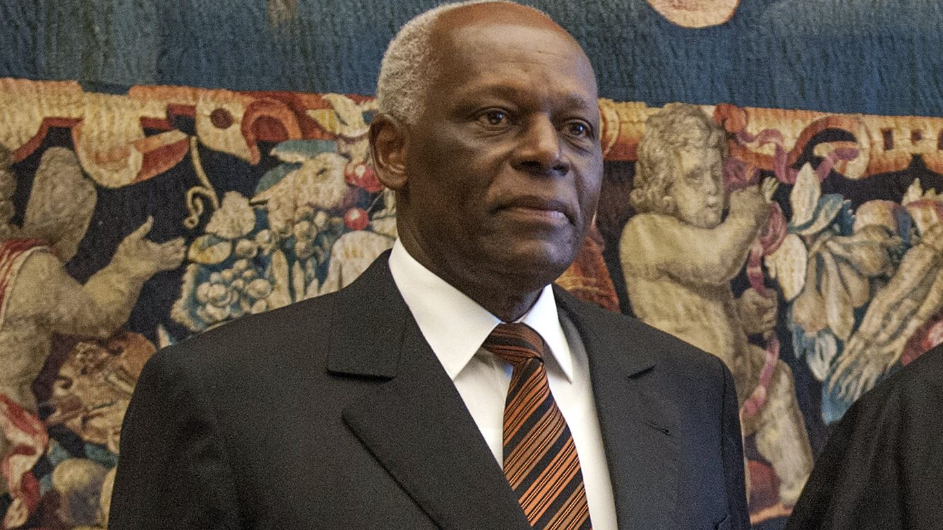 Former Angola President José Eduardo dos Santos dies at 79