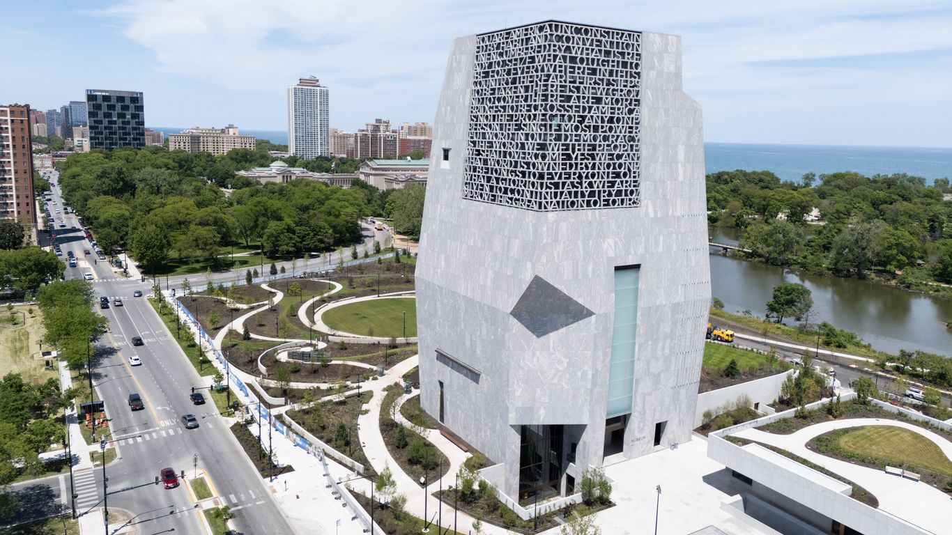 Obama's Museum Tower: Chicago's next big landmark - Axios Chicago