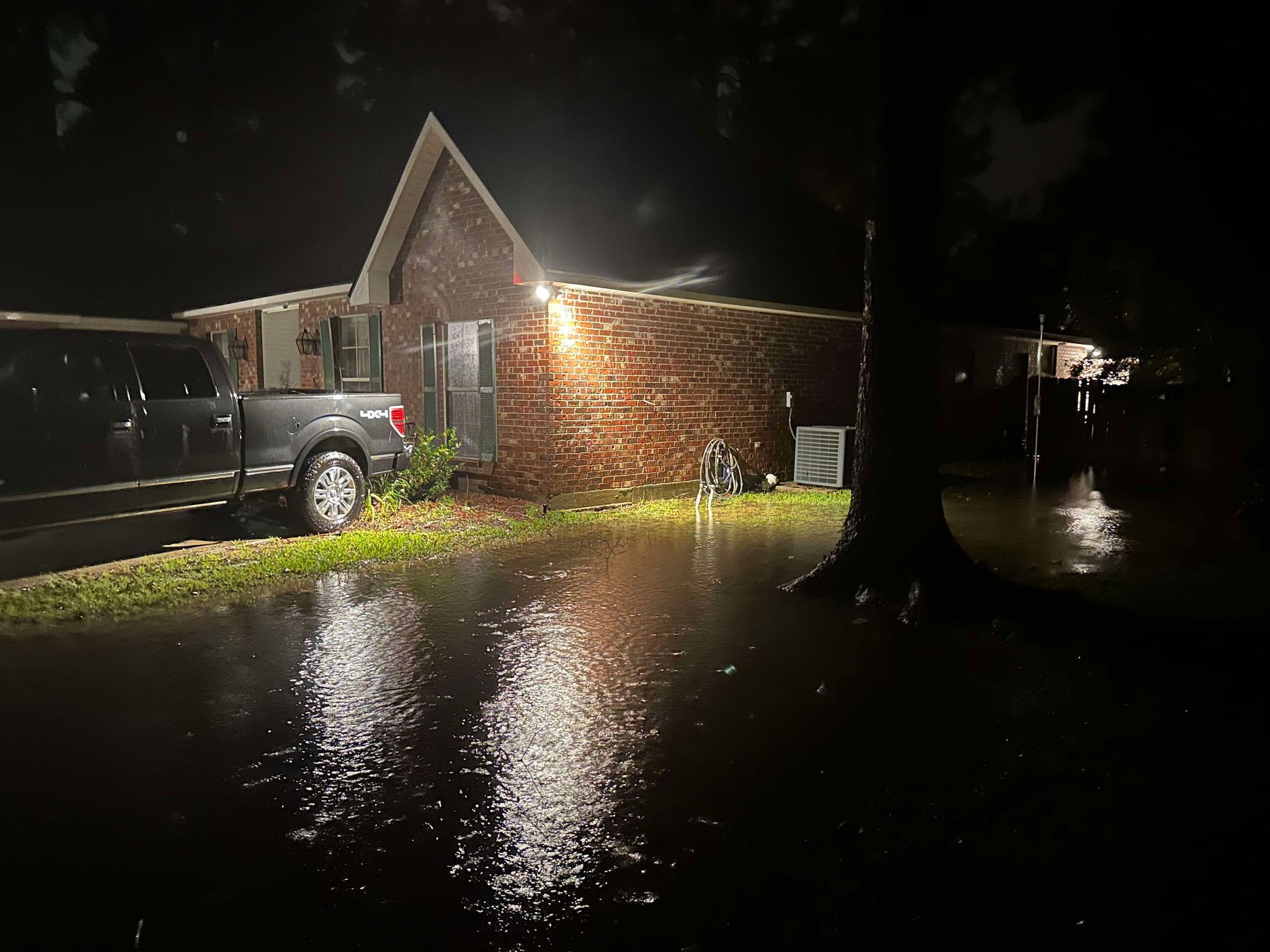 Hurricane Francine in photos: Category 2 storm hits Louisiana - Axios ...