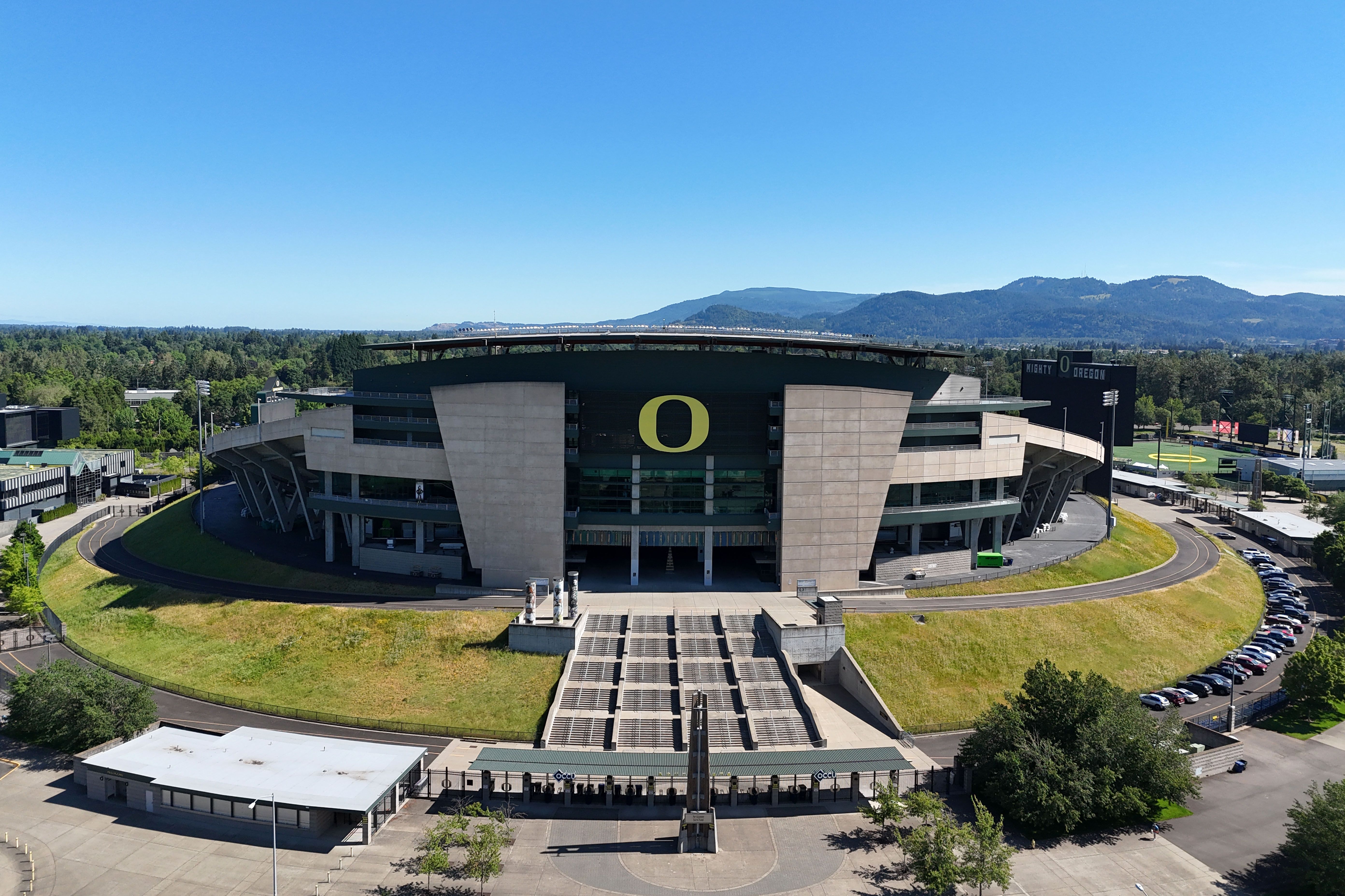 The Big Ten has 18 schools now. Here's what you need to know about ...