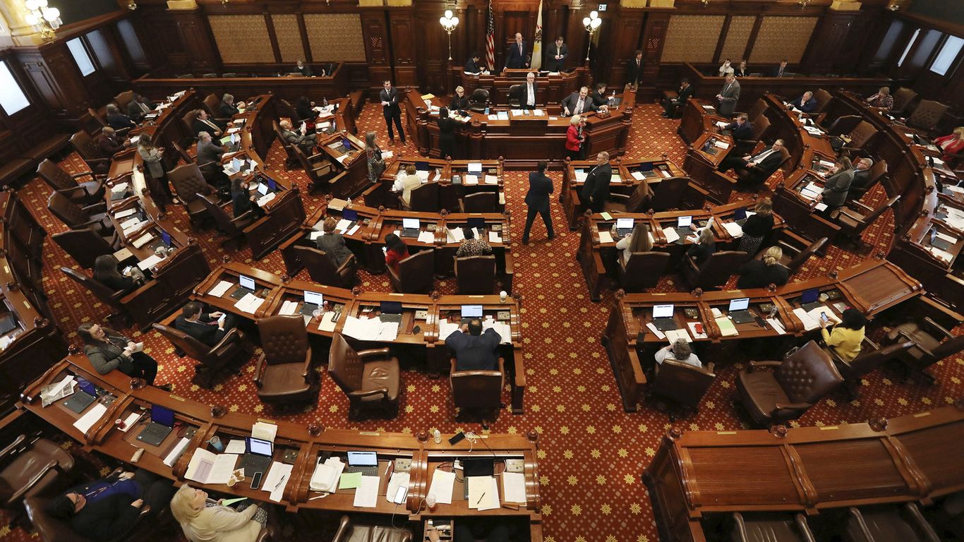 Illinois lawmakers pass $53 billion budget, other bills - Axios Chicago