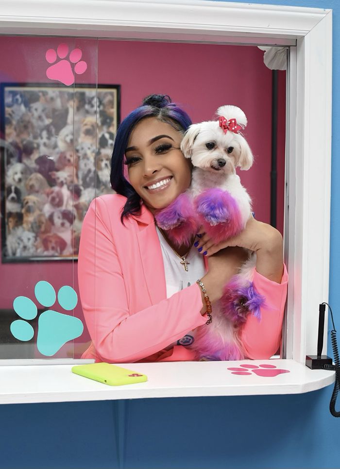 LaMelo Ball spoils his dog at Whitney’s Wittle Wonders in University ...