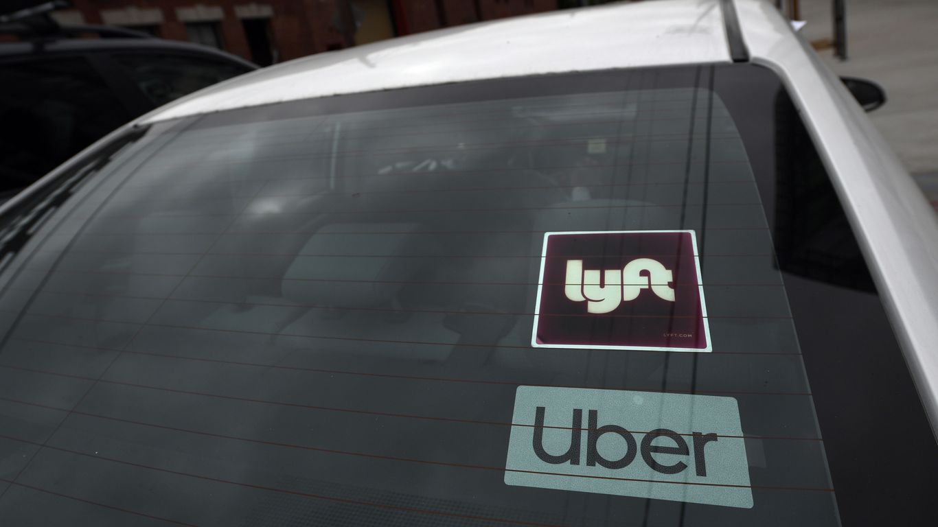 Uber and Lyft start rolling out new benefits to California drivers